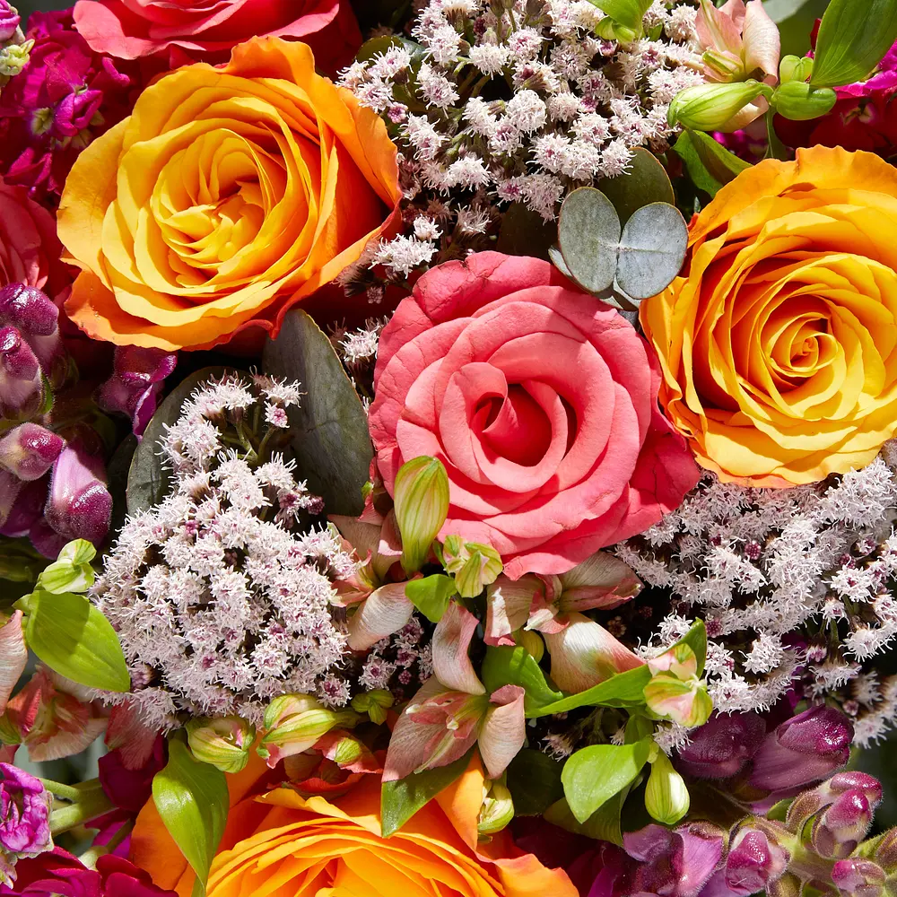 Saida | Handgebundener Blumenstrauß | Bloom & Wild