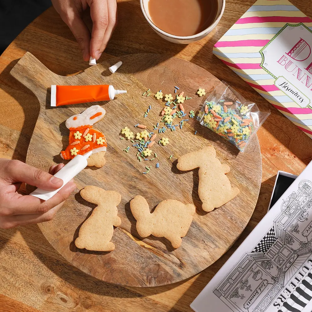 The DIY Easter Biscuits | Letterbox Gifts | Bloom & Wild