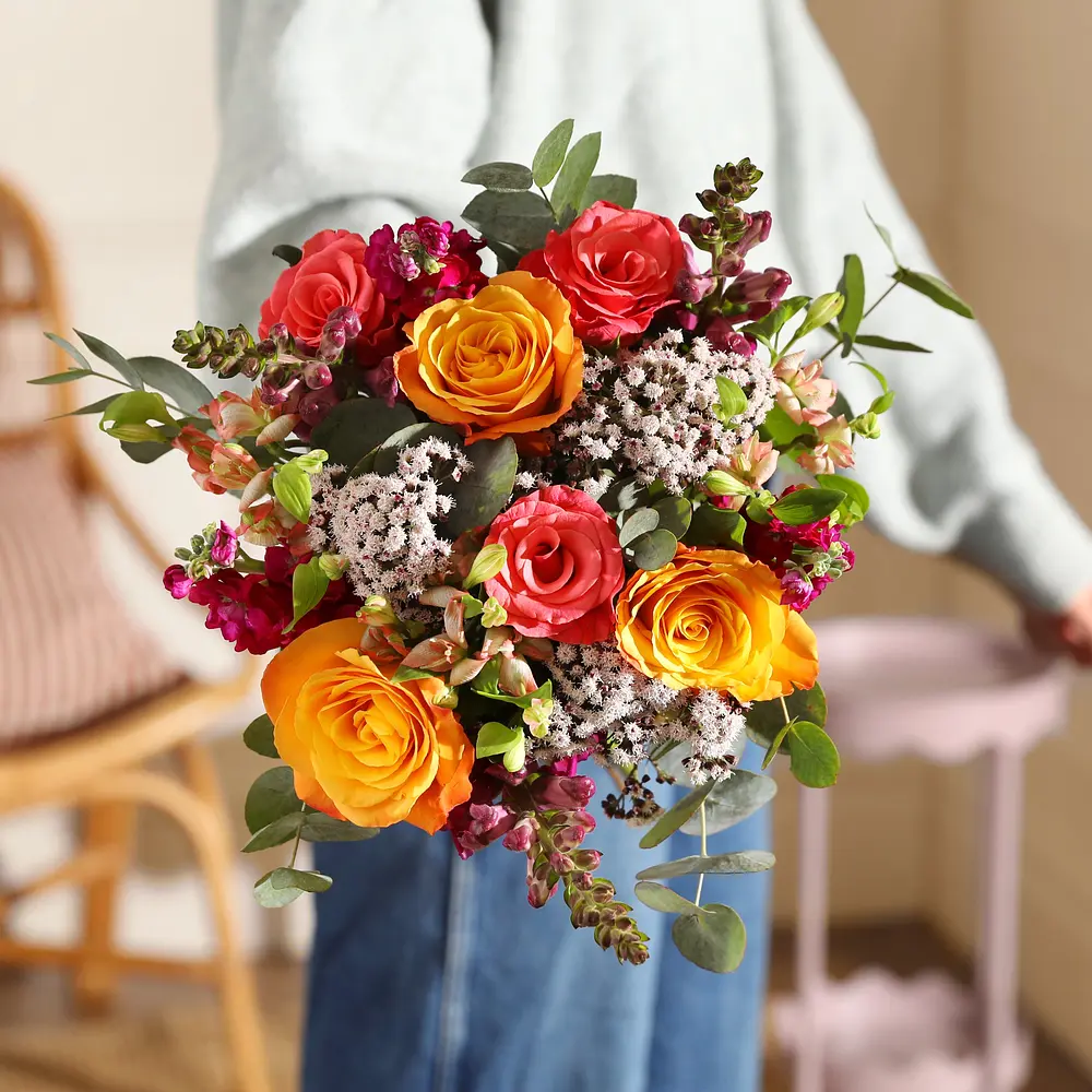 Saida | Handgebundener Blumenstrauß | Bloom & Wild