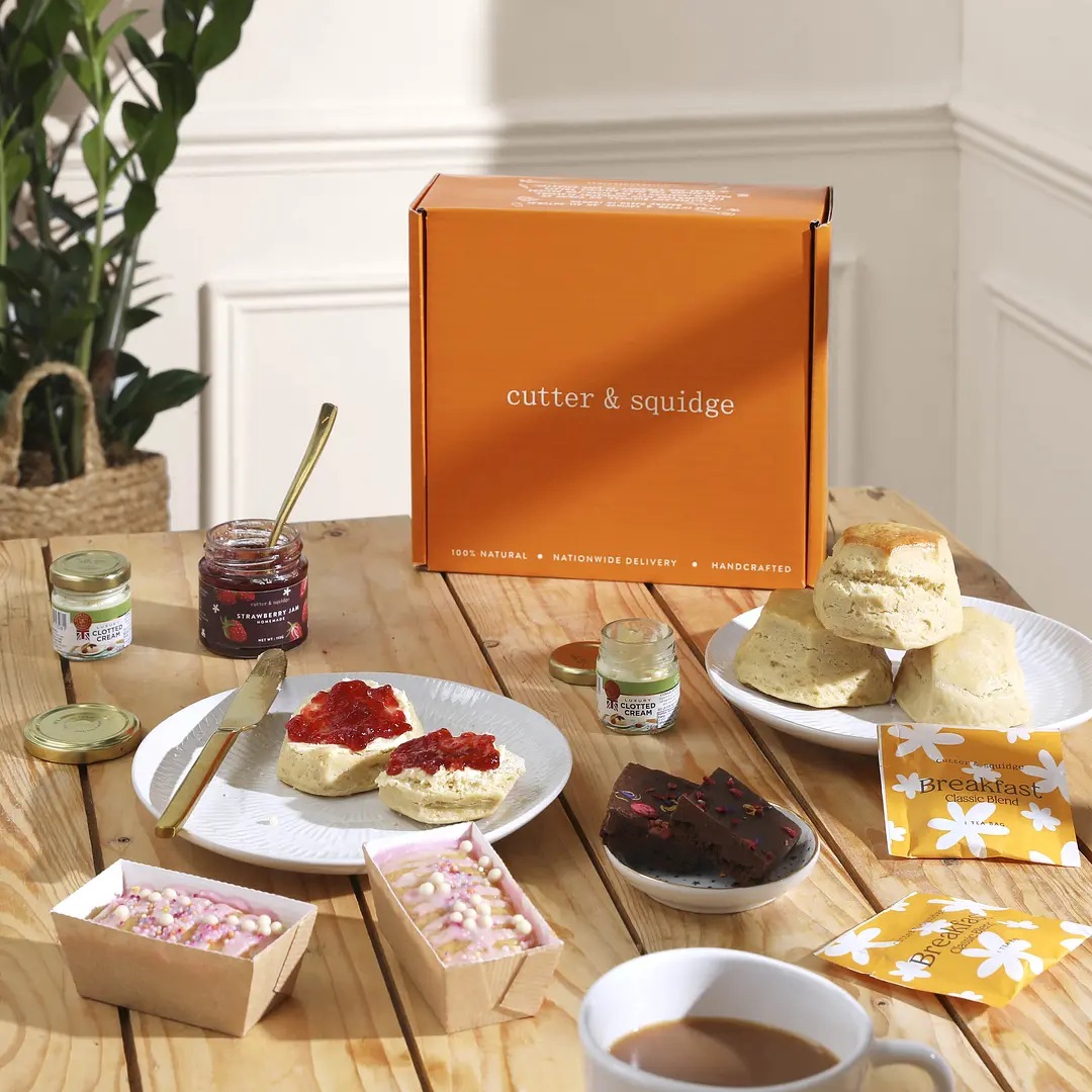 Gift Hampers & Git Sets | Bloom & Wild