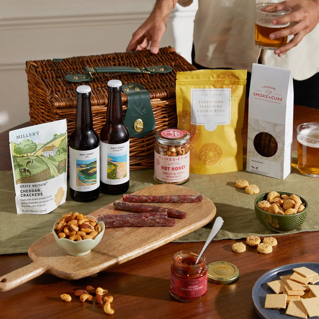 Gift Hampers & Gift Sets UK | Bloom & Wild