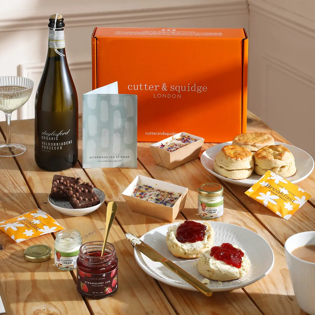 Birthday Gifts by Post Online | Bloom & Wild Gifts