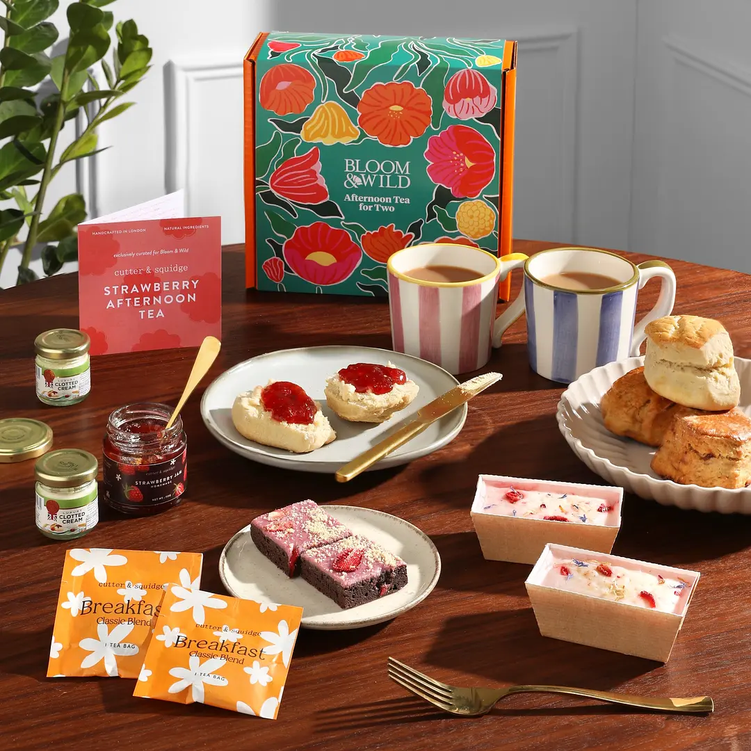 Gift Hampers & Gift Sets UK | Bloom & Wild