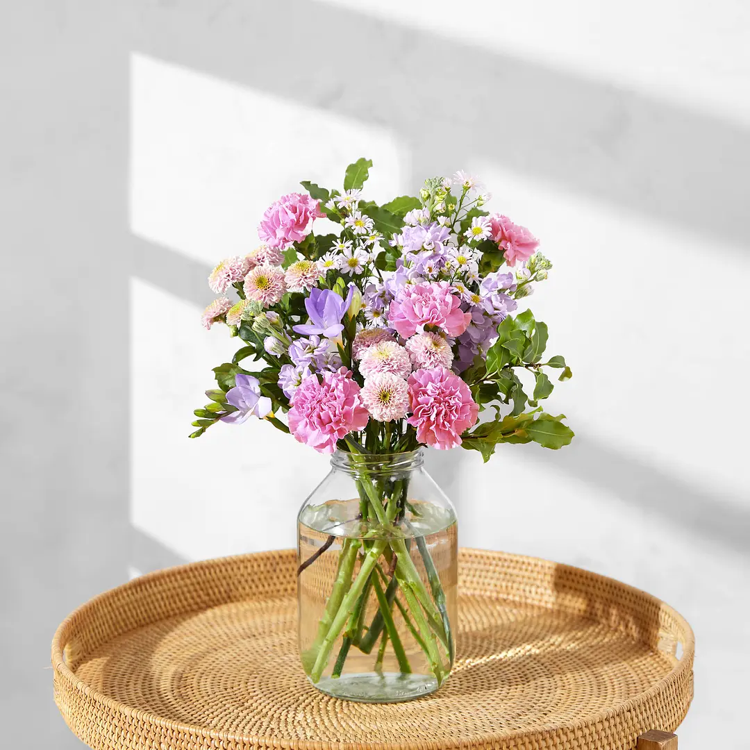 Send Flowers Online | Flowers Delivery | Bloom & Wild