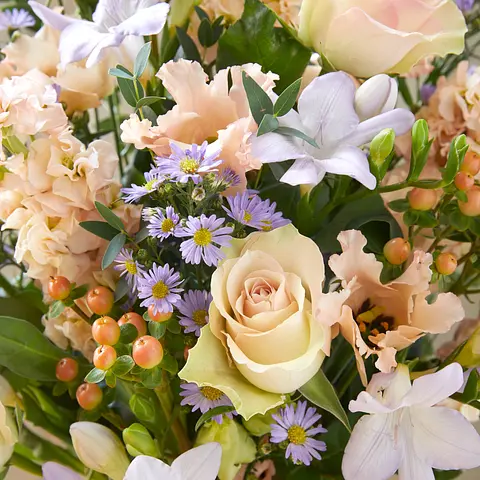 Flowers Online Delivery | Send Blooms & Gifts | Bloom & Wild